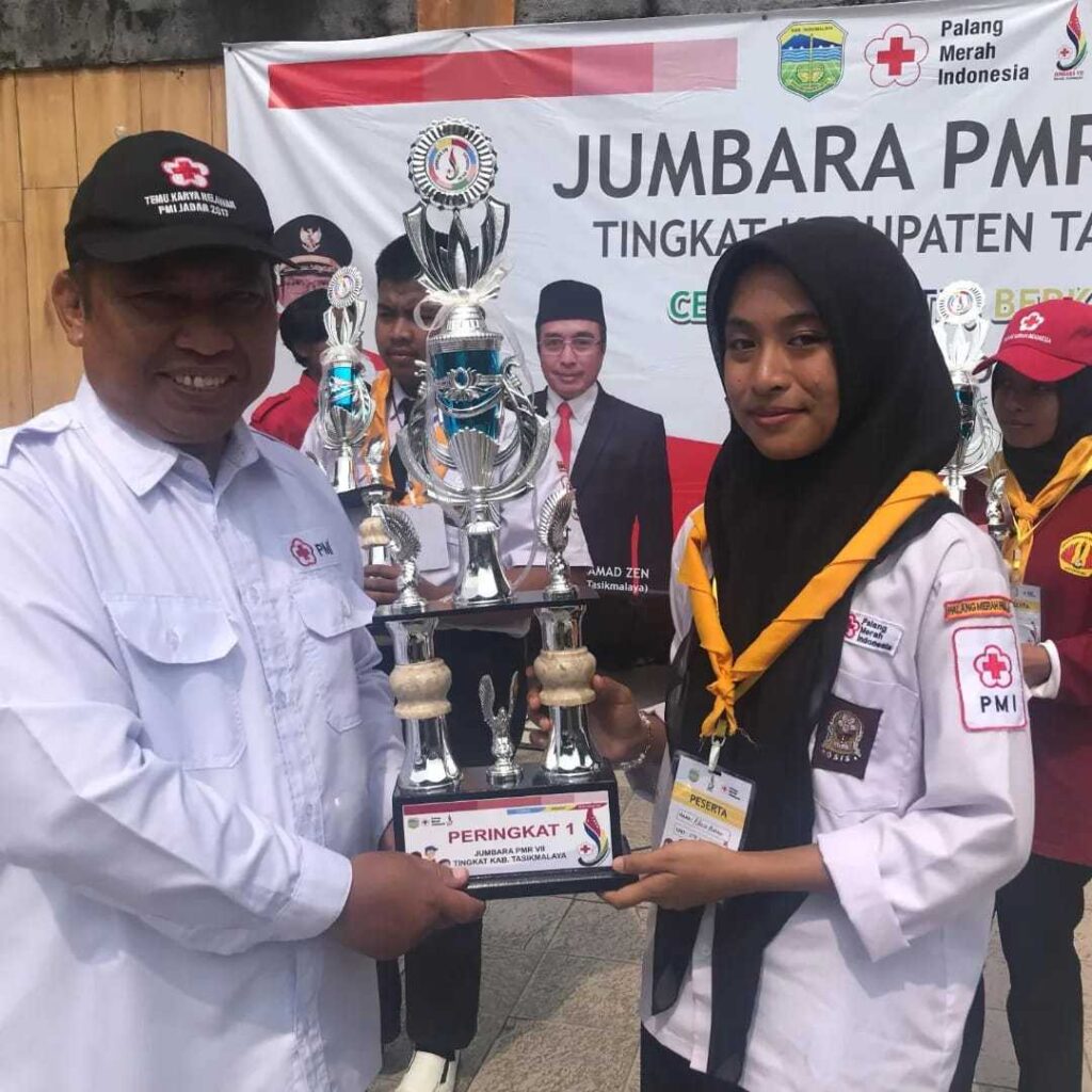 SMK BHAKTI KENCANA CIAWI Raih Peringkat Pertama Kontingen Dengan ...